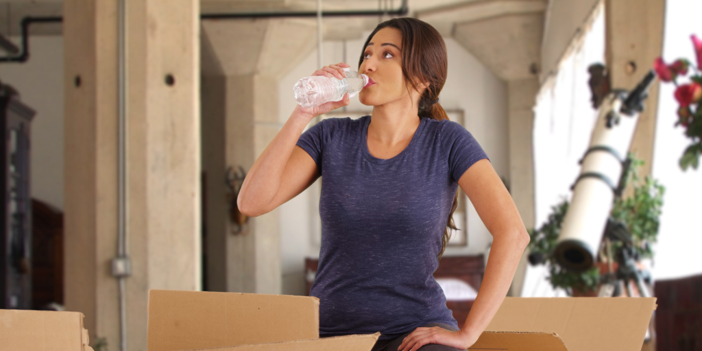 Hot Weather Hacks: 10 Tips to Keep Cool While Packing and Moving